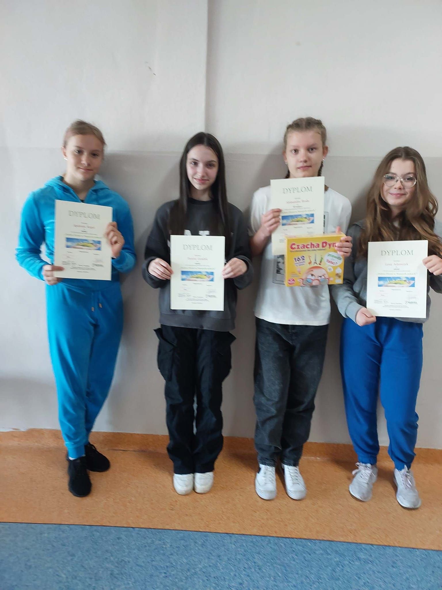 Nasi uczniowie wśród laureatów gminnego konkursu „ Dobro Ziemi w Naszych Rękach” - Publiczna ...